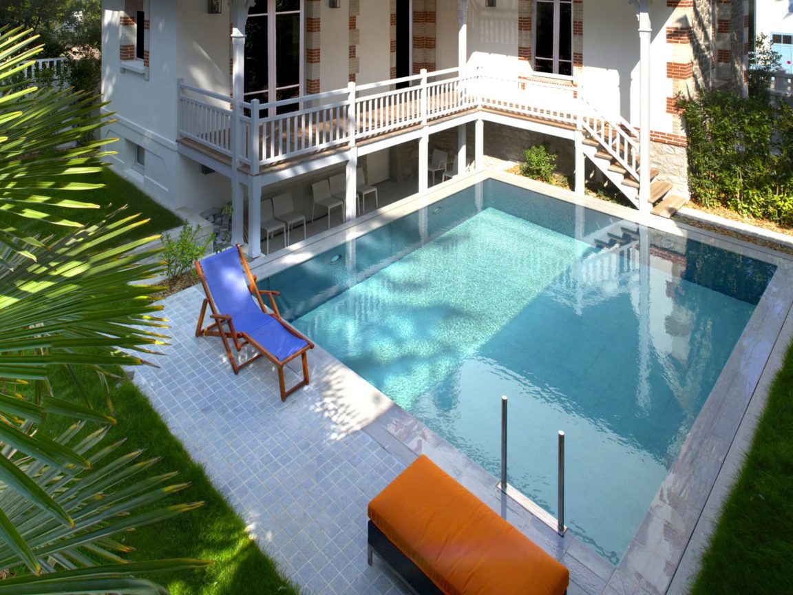 AQUALIFT | Our references of movable floor pools